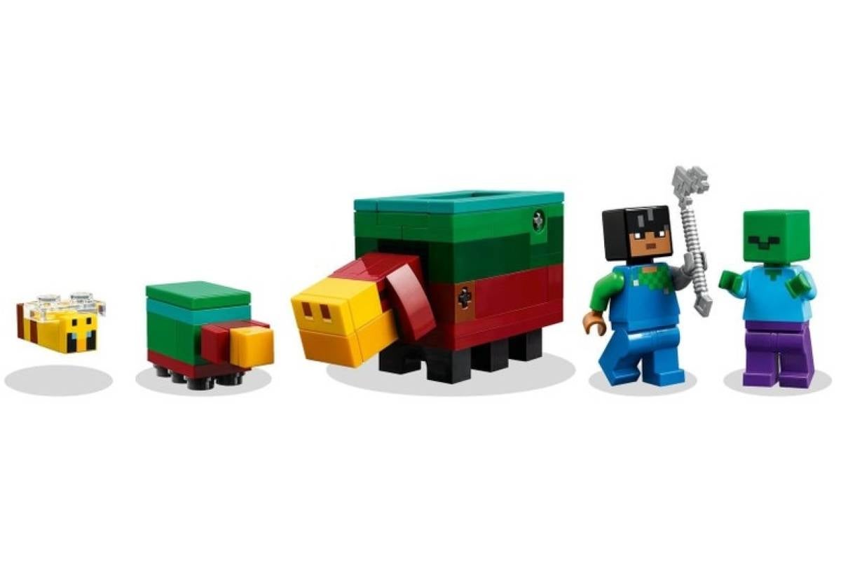 LEGO Minecraft: The Cherry Blossom Garden 21260 | Paper Plus