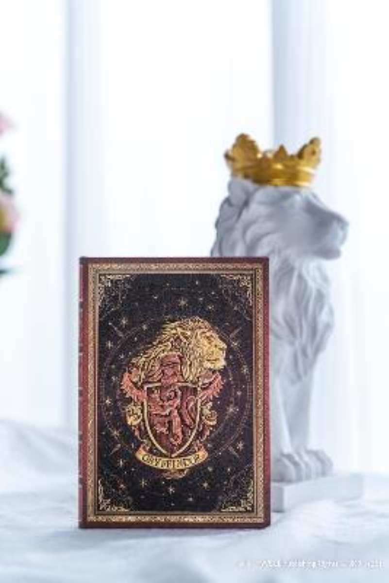 Paperblanks Hardcover Midi Unlined Journal - Gryffindor, Harry Potter ...